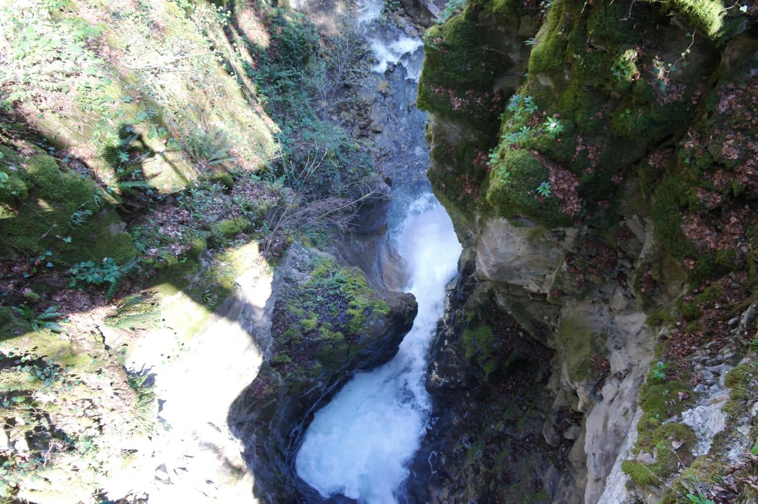 Grotte et Cascade de Seythenex : on en avait entendu parler et on a ...